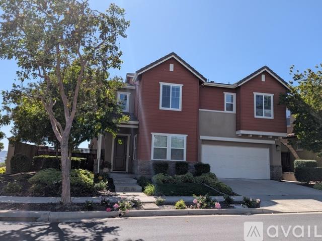 5 BR, 4 BA Apartment 4500 Alta Terra Road, Dublin, CA 94568