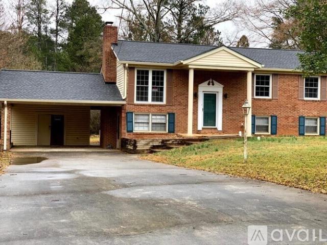 5 BR, 4 BA Apartment 4670 Lindsey Drive Southwest, Powder Springs, GA 30127