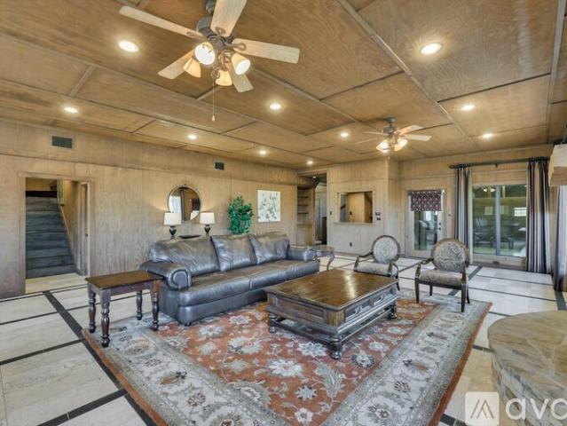 5 BR, 4 BA Apartment 9680 Co Rd 128, Celina, TX 75009
