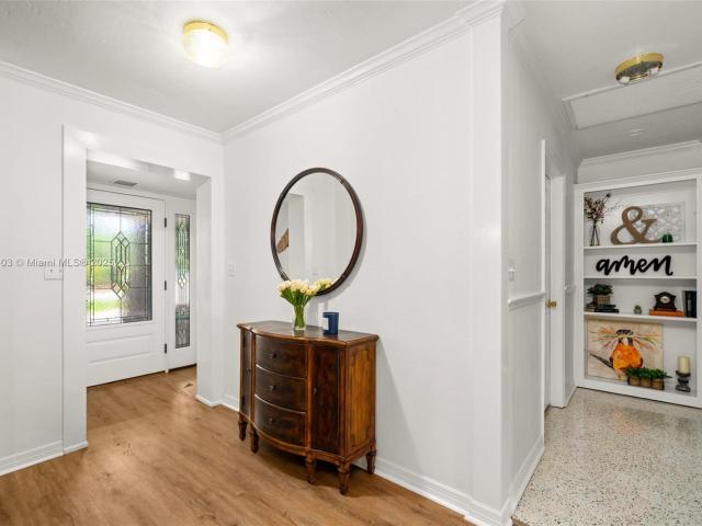5 BR, 4 BA in Sebring