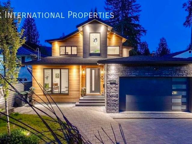 5 BR, 5.5 BA Apartment 4470 Capilano Rd, North Vancouver, BC V7R 4J9