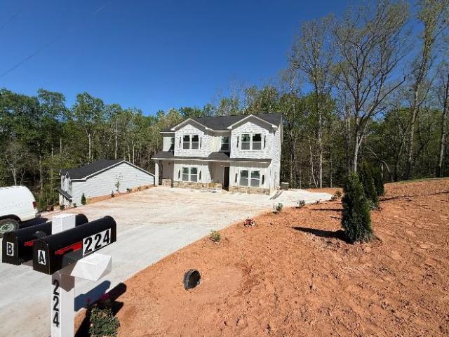 5 Br, 5 bath, Townhouse/Brownstone/RowHouse 232 Brad St Royston Ga