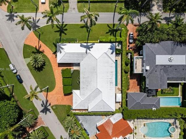 5 Br, 5 bath, Condo 55 La Gorce Cir