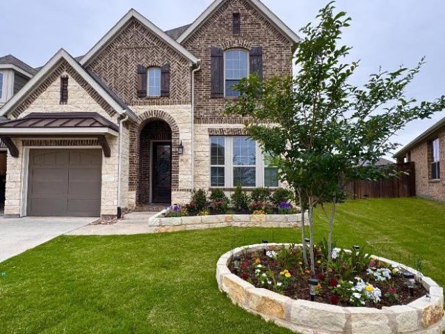 5 Br, 5 bath, Single Family 3704 Birch Wood Ct
