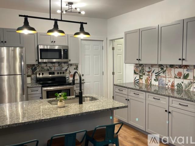 5 BR, 5 BA Apartment 19 St John Ave, Binghamton, NY 13905