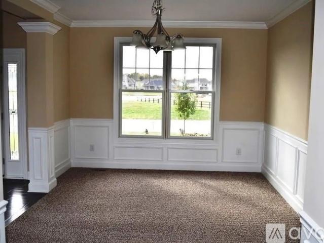 5 BR, 5 BA Apartment 10057 Backstretch Row, Fortville, IN 46040