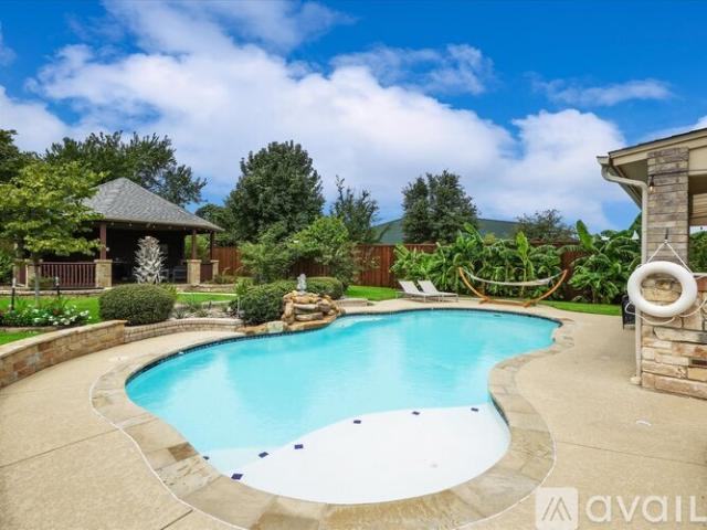 5 BR, 5 BA Apartment 621 Wildcat Way, Kennedale, TX 76060