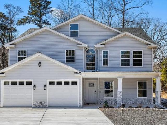 5 Br, 6 bath, Single Family 14106 Carrollton Blvd