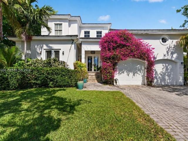 5 BR, 6 BA Apartment 442 Ridgewood Rd, Key Biscayne FL 33149, Key Biscayne, FL 33149