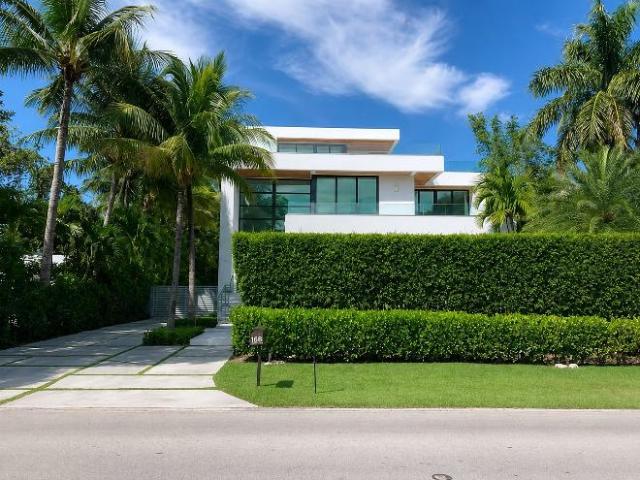 5 Br, 7 bath, Single Family 785 Harbor Drive