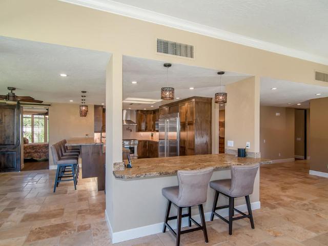 5 Briarcliff Court