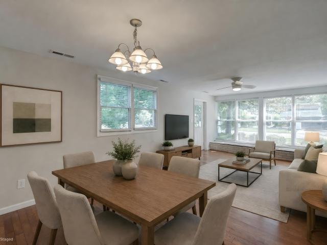 5 Briarcliff Drive