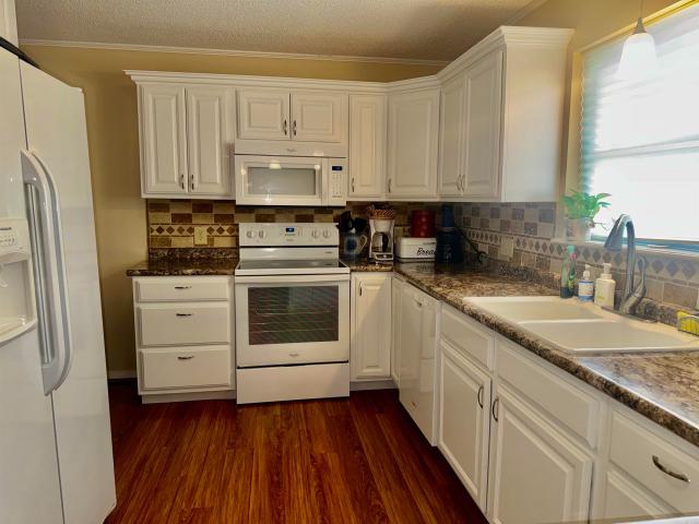 5 Briarwood Lane