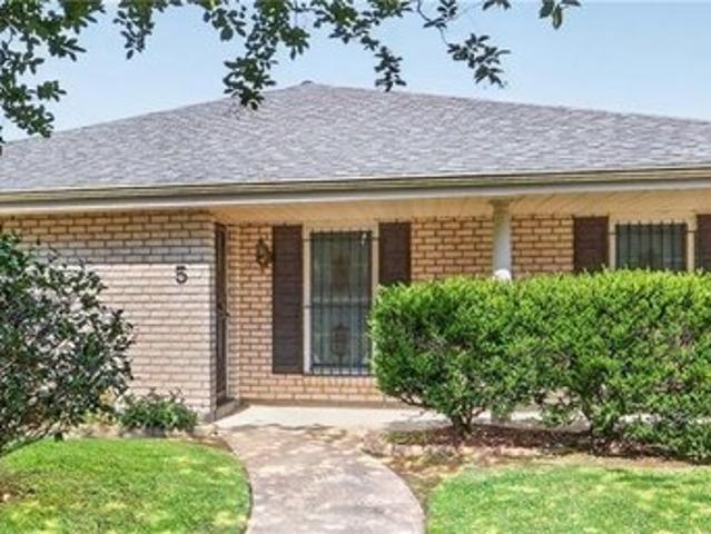 5 Brittany Dr, Kenner, LA 70065