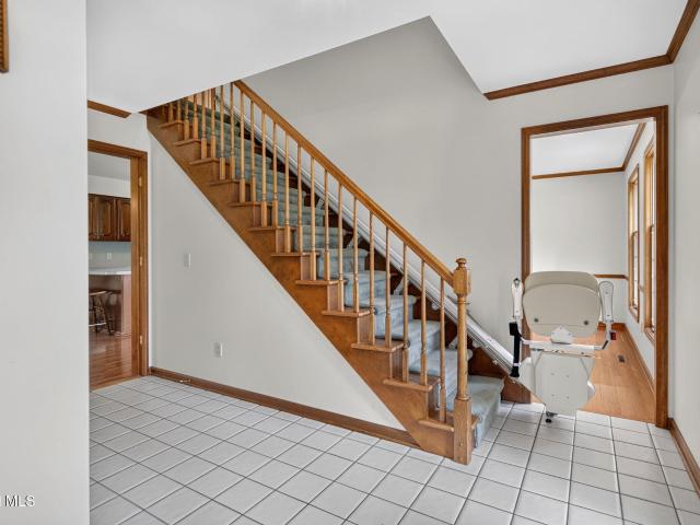 5 Brookhaven Drive
