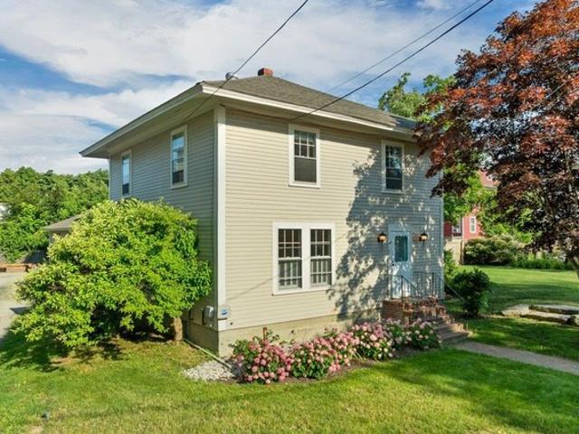 5 Brummitt Ct, Wolfeboro, NH 03894