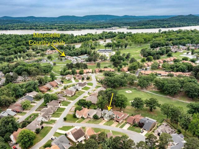 5 Caddy Cove