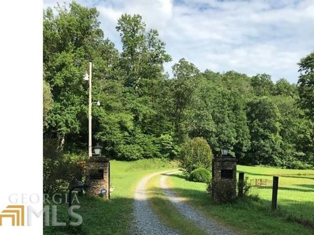5 Callaway Cove Rd, Hiawassee, GA 30546