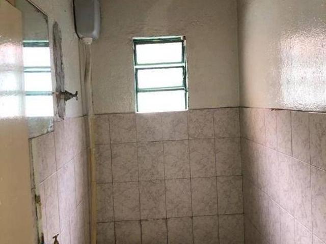 5 casas no mesmo terreno à venda por R$ 450.000 Jardim Almeida Prado Guarulh