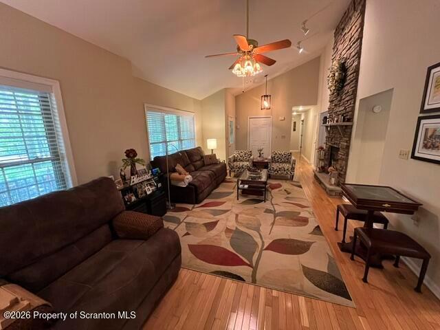 5 Cardinal Drive
