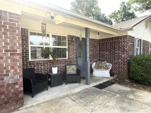5 Cedar Creek Court