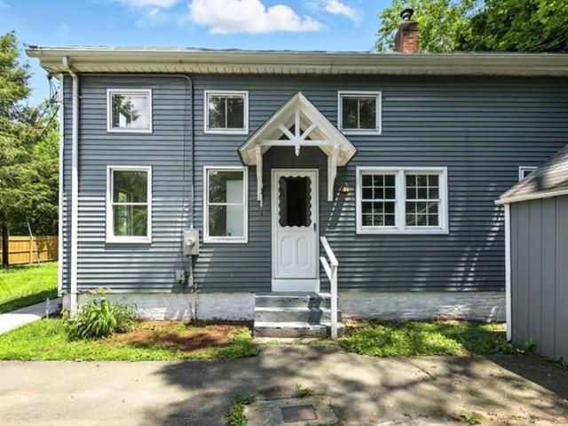 5 Church St Apt R, East Windsor, CT 06016