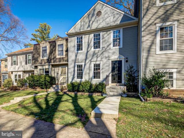 5 Climbing Ivy Court