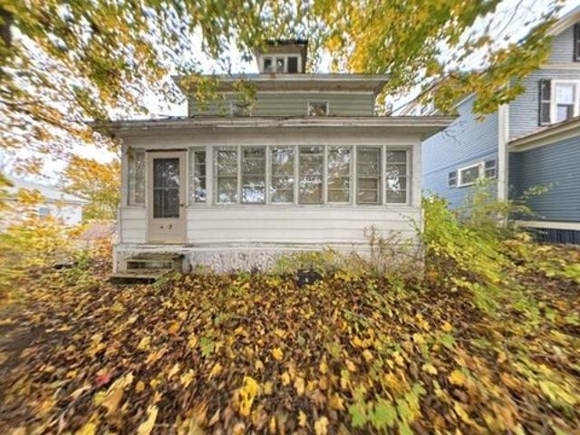 5 Clough Ave, Windsor, VT 05089