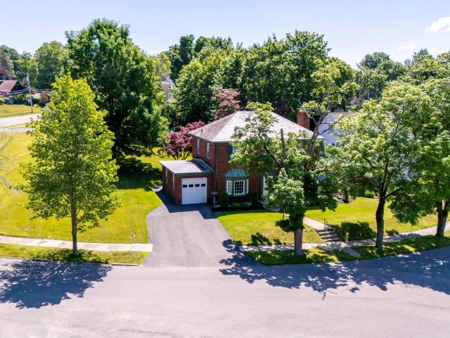 5 Coolidge Road