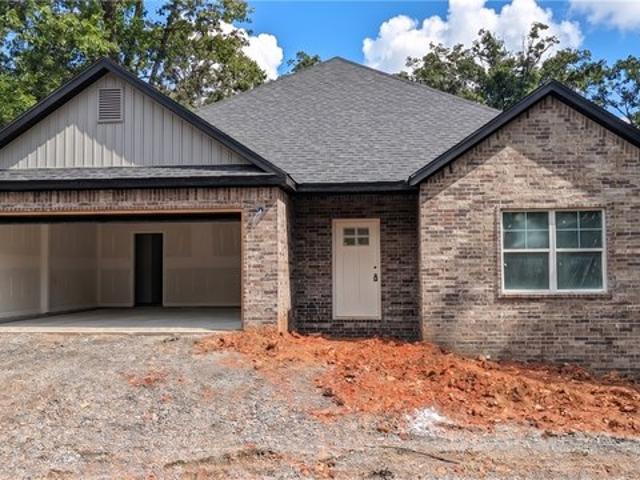 5 Collins Ln, Bella Vista, AR 72714