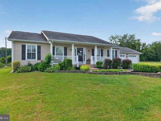 5 Concord Dr, Stafford, VA 22556