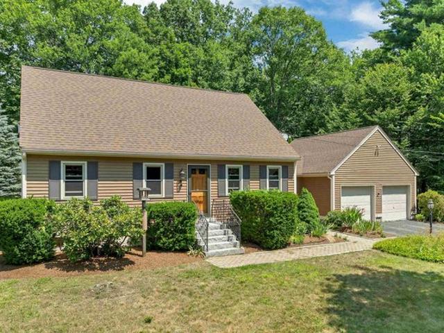 5 Concord Way, Rochester, NH 03867