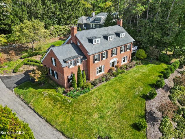 5 Crofut St, Pittsfield, MA 01201 | MLS #247934 | Compass