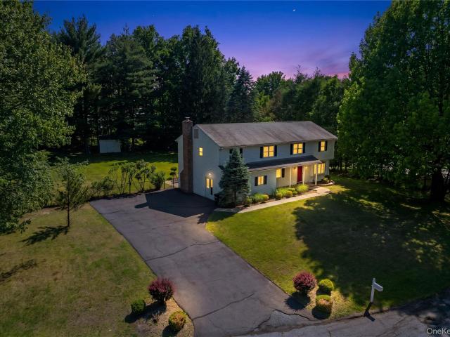 5 Daisy Court