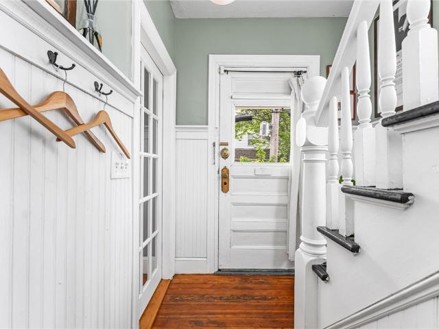 5 Dennis Avenue