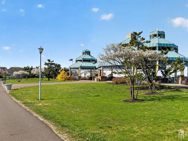 5 Denarski Drive