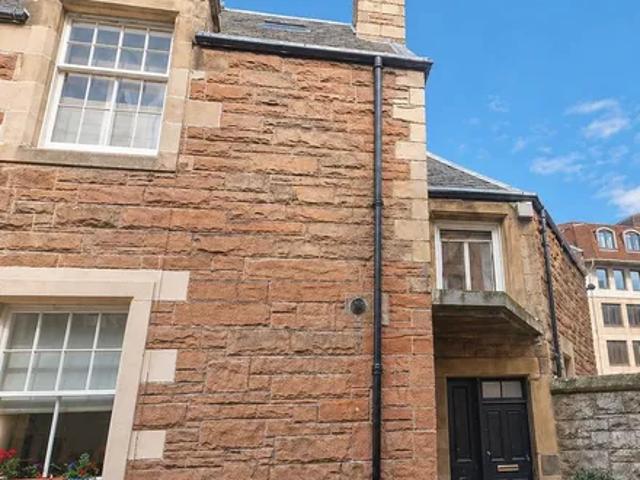 5 Douglas Gardens Mews, City of Edinburgh, EH4 3DA, United Kingdom | 3 bed house for rent #168149602 | Rentberry