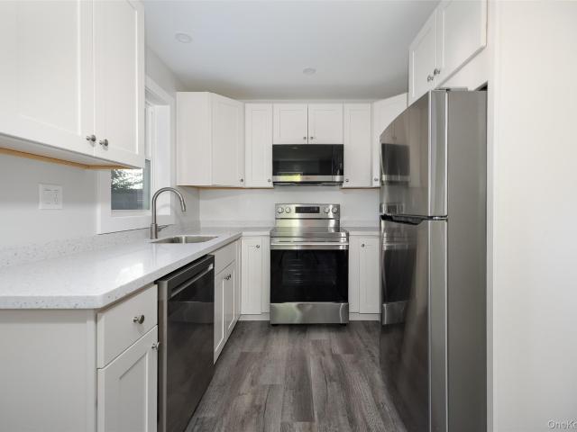 5 Douglas Street B