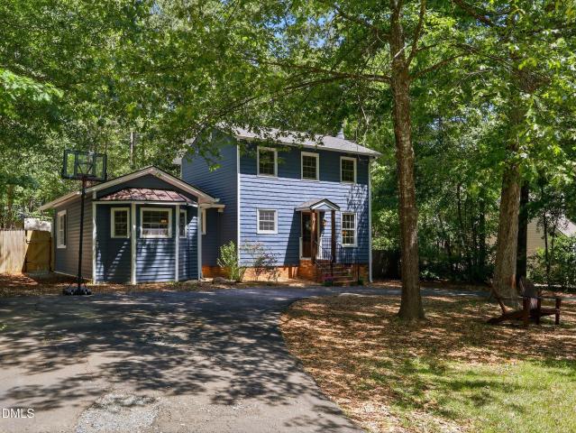 5 Drakesway Court