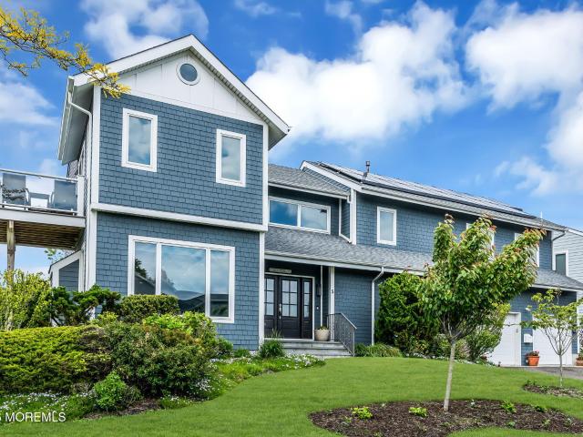 5 Drew Court