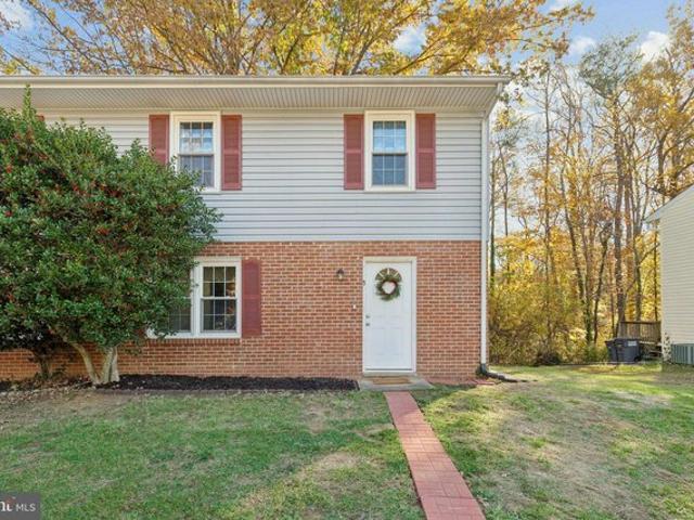5 Evergreen Ln, Stafford, VA 22554
