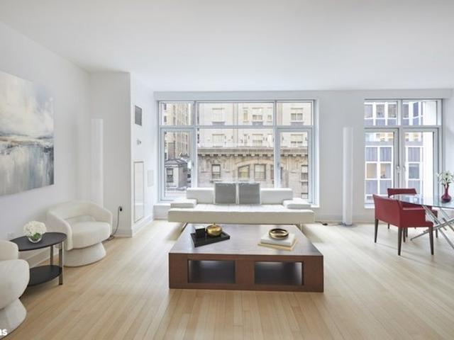 5 E 44th St Apt 11, Manhattan, NY 10017