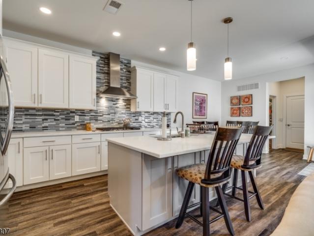 5 E Hartwick Dr, Skillman, NJ 08558 | MLS #4012 | Compass