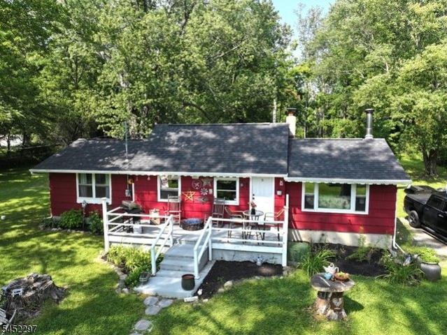 5 E Shaytown Rd, Sandyston, NJ 07827