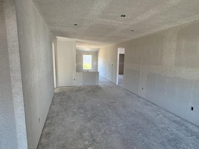 5 E Reliance Court