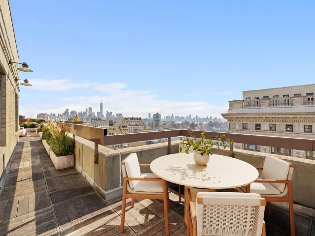 5 East 22nd Street, New York, NY