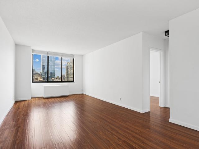 5 East 22nd Street, New York, NY