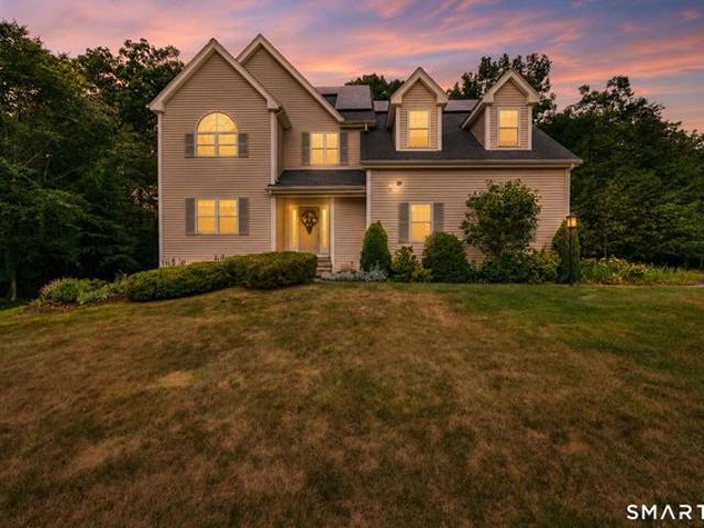 5 Edwards Way, Bloomfield, CT 06002