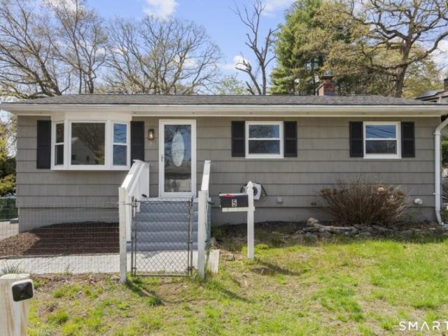 5 Elaine Dr, Ansonia, CT 06401