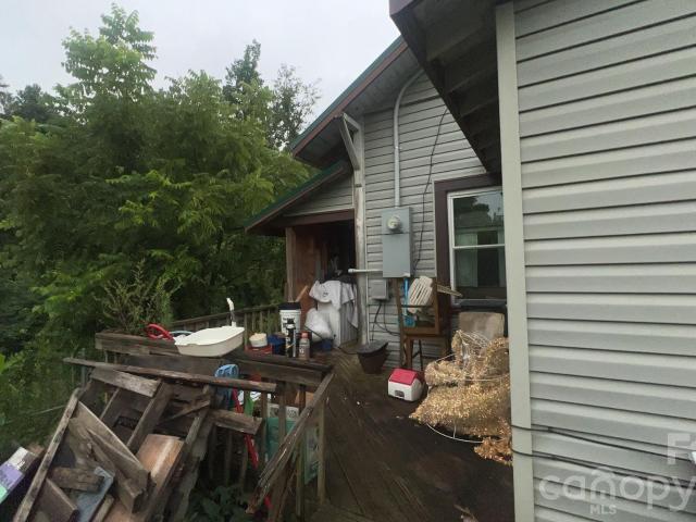 5 Eller Cove Road